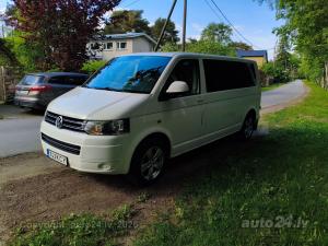 White Volkswagen Caravelle 2012 in Tallinn, with an engine capacity of 2.00 L and mileage of 267 thousand km for 7000 €, photo 4 on AUTOMOTO.COM.LV