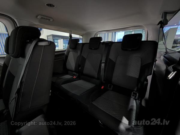 Balts Volkswagen Caravelle 2026 Pērnava, ar dzinēja tilpumu 2.00 L un nobraukumu 10 tūkst. km par 68836 €, foto 9 vietnē AUTOMOTO.COM.LV