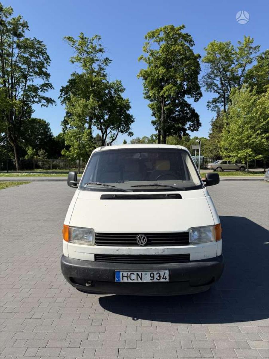 Dzeltens Volkswagen Caravelle 2001 Kauņa, ar dzinēja tilpumu 2.50 L un nobraukumu 430 tūkst. km par 2999 €, foto 3 vietnē AUTOMOTO.COM.LV