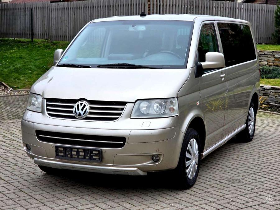 Yellow Volkswagen Caravelle 2008 in Kedainiai, with an engine capacity of 2.50 L and mileage of 298 thousand km for 8500 €, photo 15 on AUTOMOTO.COM.LV