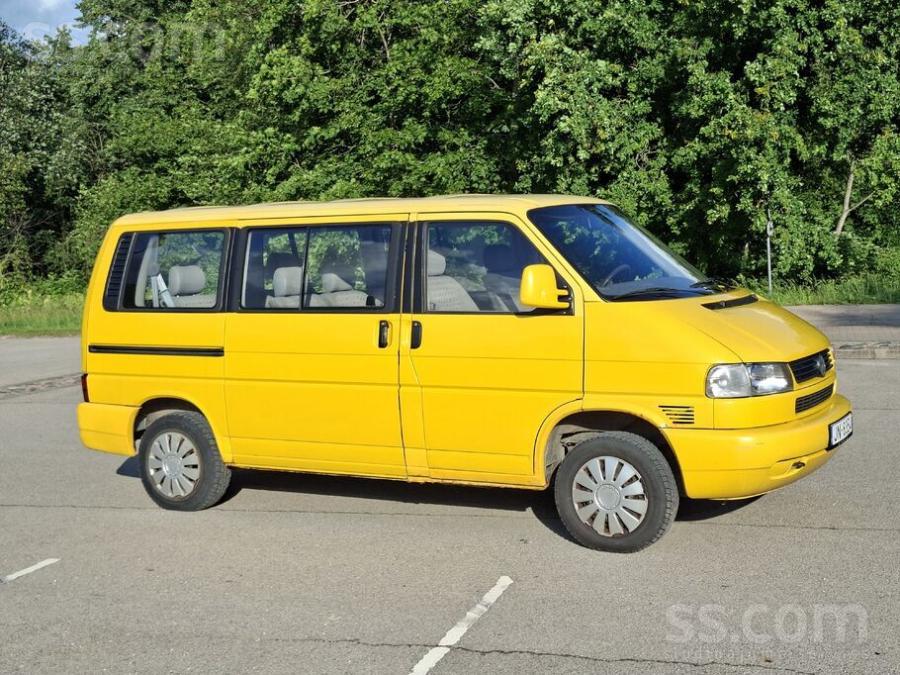 Dzeltens Volkswagen Caravelle 1999 Dobele, ar dzinēja tilpumu 2.00 L un nobraukumu 58 tūkst. km par 4000 €, foto 1 vietnē AUTOMOTO.COM.LV