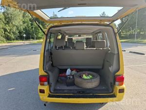 Dzeltens Volkswagen Caravelle 1999 Dobele, ar dzinēja tilpumu 2.00 L un nobraukumu 58 tūkst. km par 4000 €, foto 11 vietnē AUTOMOTO.COM.LV
