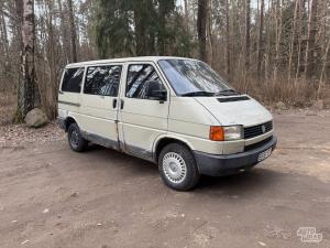 Желтый Фольксваген Каравелла 2004 в Вильнюс, объемом двигателя 2.40 л и пробегом 4500 тыс. км за 750 €, фото 8 на AUTOMOTO.COM.LV