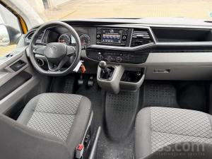 Dzeltens Volkswagen Caravelle 2021 Rīga, ar dzinēja tilpumu 2.00 L un nobraukumu 295 tūkst. km par 22700 €, foto 3 vietnē AUTOMOTO.COM.LV