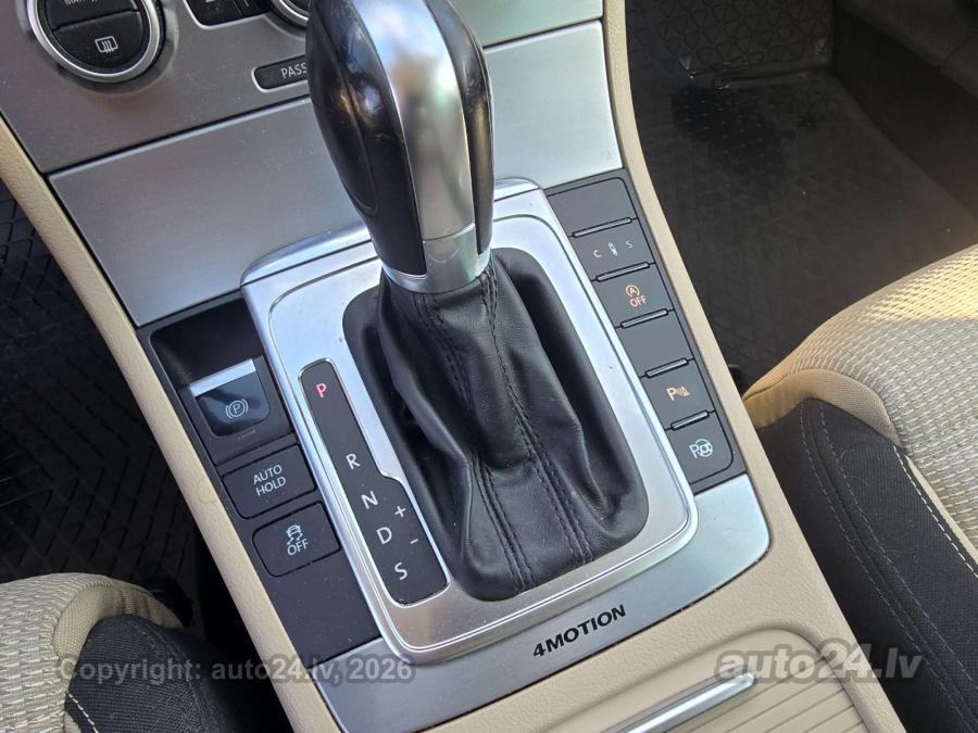 Smilšu krāsa Volkswagen CC / Passat CC 2014 Tallina, ar dzinēja tilpumu 2.00 L un nobraukumu 352 tūkst. km par 5790 €, foto 14 vietnē AUTOMOTO.COM.LV