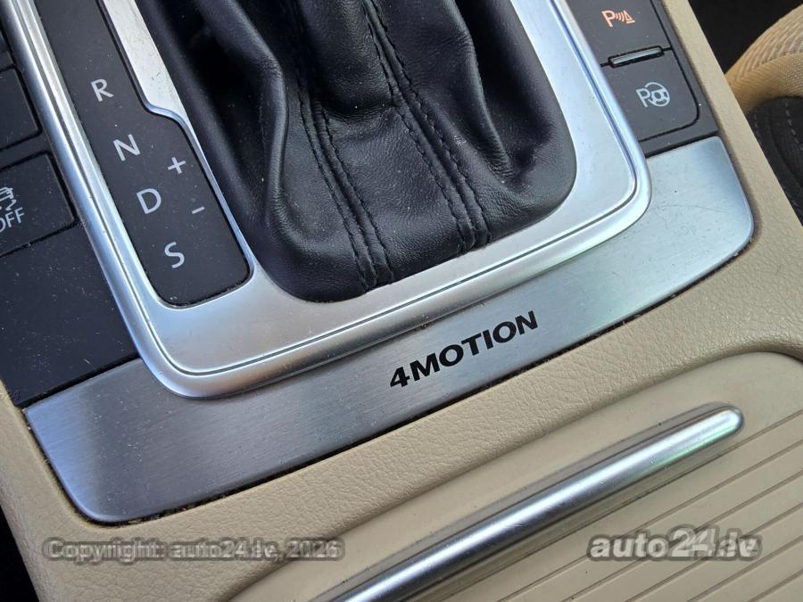 Beige Volkswagen CC / Passat CC 2014 in Tallinn, with an engine capacity of 2.00 L and mileage of 352 thousand km for 5490 €, photo 17 on AUTOMOTO.COM.LV