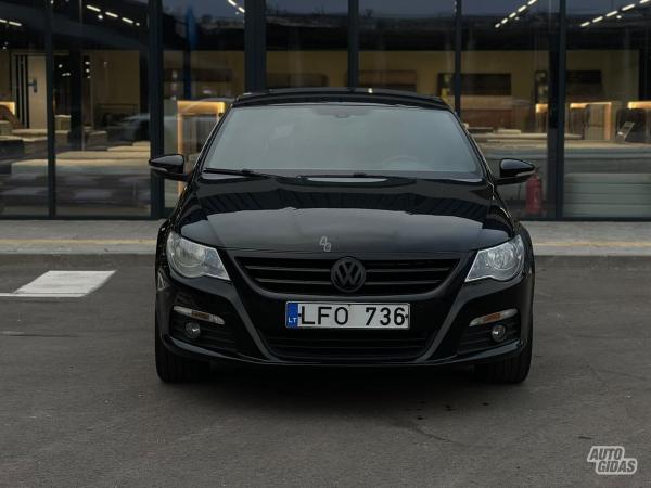 Melns Volkswagen CC / Passat CC 2008 Kauņa, ar dzinēja tilpumu 2.00 L un nobraukumu 0 tūkst. km par 3800 €, foto 4 vietnē AUTOMOTO.COM.LV