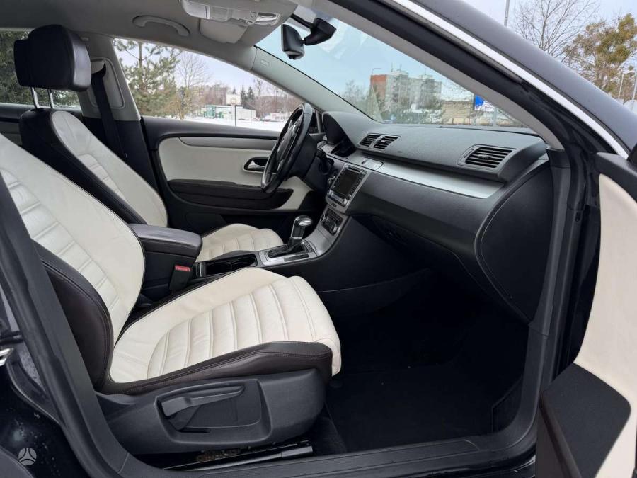 Melns Volkswagen CC / Passat CC 2009 Kauņa, ar dzinēja tilpumu 1.97 L un nobraukumu 314 tūkst. km par 5000 €, foto 22 vietnē AUTOMOTO.COM.LV