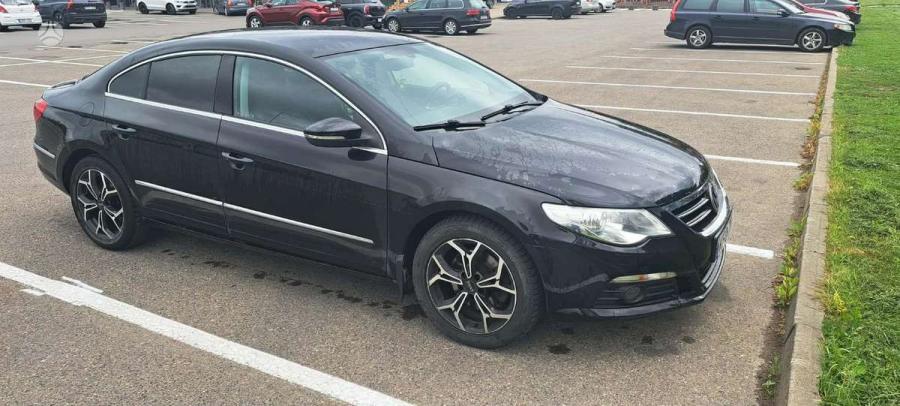 Black Volkswagen CC / Passat CC 2009 in Siauliai, with an engine capacity of 1.97 L and mileage of 299 thousand km for 3100 €, photo 6 on AUTOMOTO.COM.LV