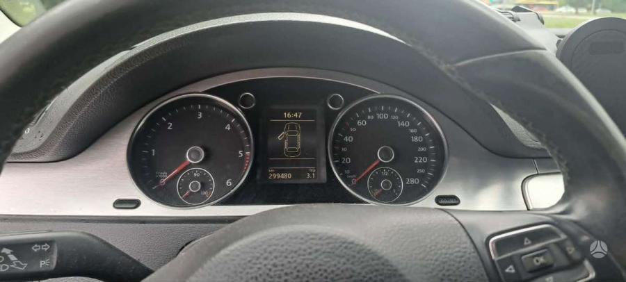 Black Volkswagen CC / Passat CC 2009 in Siauliai, with an engine capacity of 1.97 L and mileage of 299 thousand km for 3100 €, photo 8 on AUTOMOTO.COM.LV