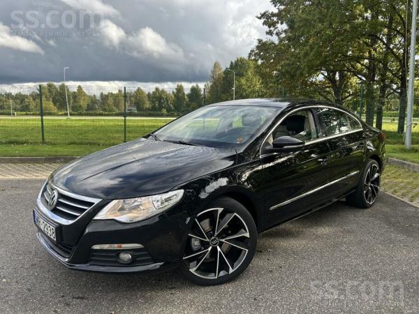 Black Volkswagen CC / Passat CC 2009 in Valmiera, with an engine capacity of 2.00 L and mileage of 326 thousand km for 4350 €, photo 1 on AUTOMOTO.COM.LV