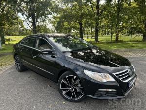 Black Volkswagen CC / Passat CC 2009 in Valmiera, with an engine capacity of 2.00 L and mileage of 326 thousand km for 4350 €, photo 3 on AUTOMOTO.COM.LV