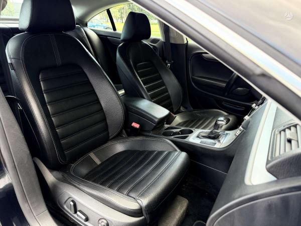 Черный Фольксваген CC / Passat CC 2010 в Каунас, объемом двигателя 1.98 л и пробегом 178 тыс. км за 4800 €, фото 7 на AUTOMOTO.COM.LV