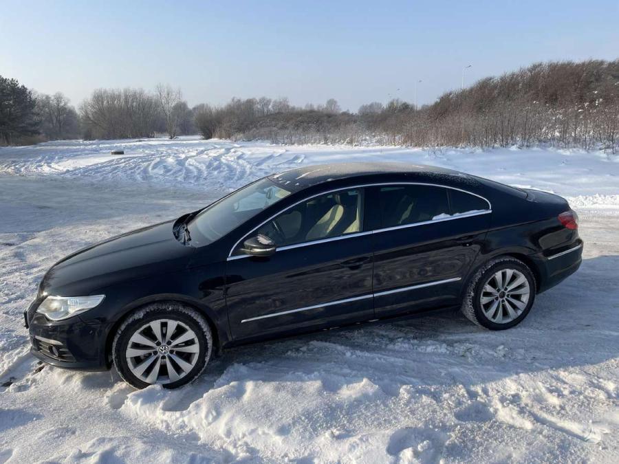 Black Volkswagen CC / Passat CC 2011 in Klaipeda, with an engine capacity of 1.97 L and mileage of 191 thousand km for 6200 €, photo 3 on AUTOMOTO.COM.LV