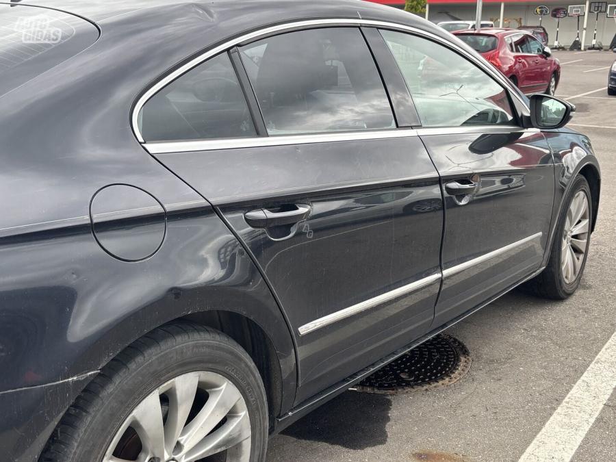 Melns Volkswagen CC / Passat CC 2011 Kauņa, ar dzinēja tilpumu 2.00 L un nobraukumu 200 tūkst. km par 1850 €, foto 6 vietnē AUTOMOTO.COM.LV