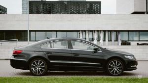 Black Volkswagen CC / Passat CC 2013 in Vilnius, with an engine capacity of 1.98 L and mileage of 219 thousand km for 7200 €, photo 6 on AUTOMOTO.COM.LV