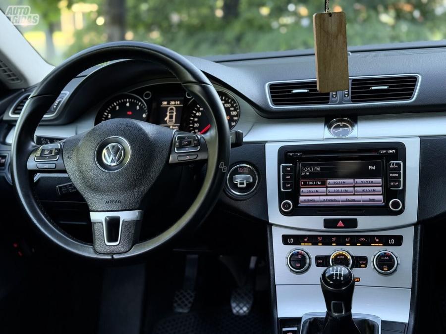 Черный Фольксваген CC / Passat CC 2014 в Каунас, объемом двигателя 2.00 л и пробегом 253 тыс. км за 5000 €, фото 18 на AUTOMOTO.COM.LV