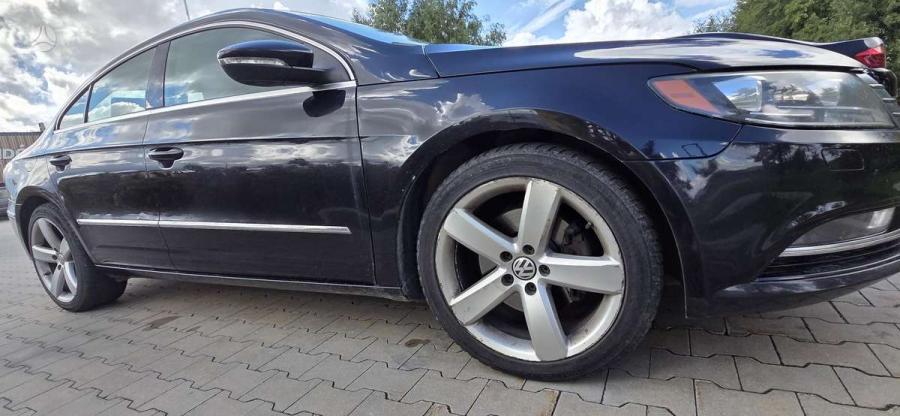 Black Volkswagen CC / Passat CC 2014 in Vilnius, with an engine capacity of 1.98 L and mileage of 195 thousand km for 5500 €, photo 1 on AUTOMOTO.COM.LV