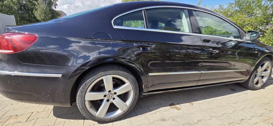 Black Volkswagen CC / Passat CC 2014 in Vilnius, with an engine capacity of 1.98 L and mileage of 195 thousand km for 5500 €, photo 5 on AUTOMOTO.COM.LV