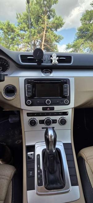 Black Volkswagen CC / Passat CC 2014 in Vilnius, with an engine capacity of 1.98 L and mileage of 195 thousand km for 5500 €, photo 10 on AUTOMOTO.COM.LV