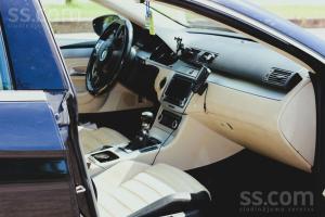 Black Volkswagen CC / Passat CC 2008 in Cesis, with an engine capacity of 2.00 L and mileage of 378 thousand km for 3650 €, photo 5 on AUTOMOTO.COM.LV