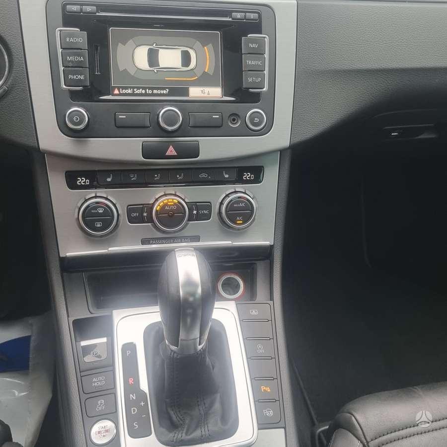 Black Volkswagen CC / Passat CC 2012 in Taurage, with an engine capacity of 2.00 L and mileage of 342 thousand km for 7200 €, photo 12 on AUTOMOTO.COM.LV