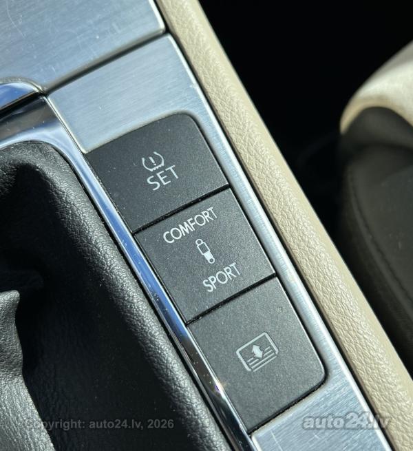 Black Volkswagen CC / Passat CC 2008 in Jogeva, with an engine capacity of 2.00 L and mileage of 182 thousand km for 3900 €, photo 7 on AUTOMOTO.COM.LV