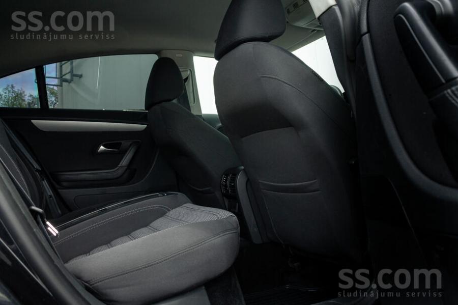 Черный Фольксваген CC / Passat CC 2008 в Елгава, объемом двигателя 2.00 л и пробегом 366 тыс. км за 5000 €, фото 10 на AUTOMOTO.COM.LV