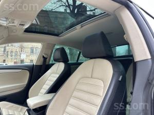 Melns Volkswagen CC / Passat CC 2009 Rīga, ar dzinēja tilpumu 2.00 L un nobraukumu 346 tūkst. km par 5900 €, foto 12 vietnē AUTOMOTO.COM.LV