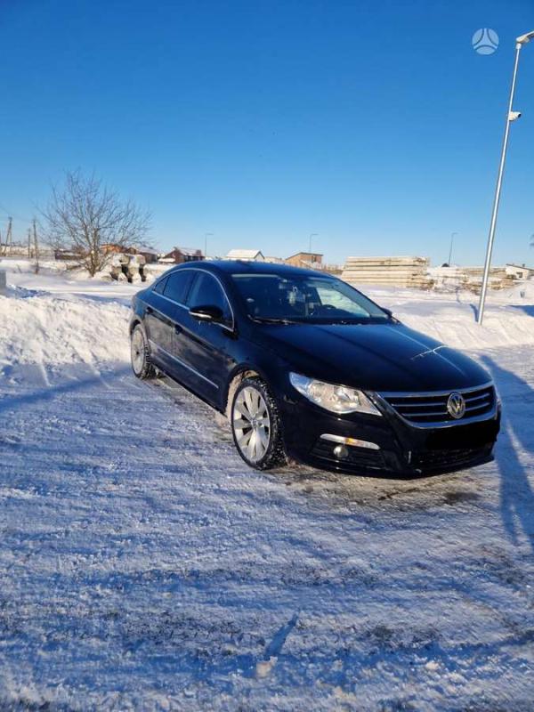Black Volkswagen CC / Passat CC 2009 in Kaunas, with an engine capacity of 1.90 L and mileage of 323 thousand km for 4650 €, photo 4 on AUTOMOTO.COM.LV