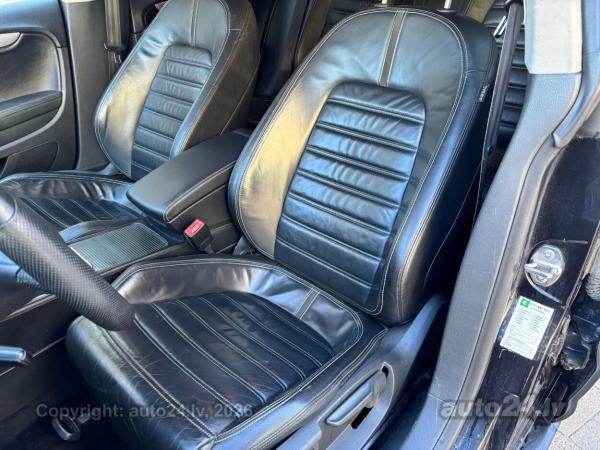 Melns Volkswagen CC / Passat CC 2009 Tallina, ar dzinēja tilpumu 2.00 L un nobraukumu 369 tūkst. km par 3299 €, foto 11 vietnē AUTOMOTO.COM.LV