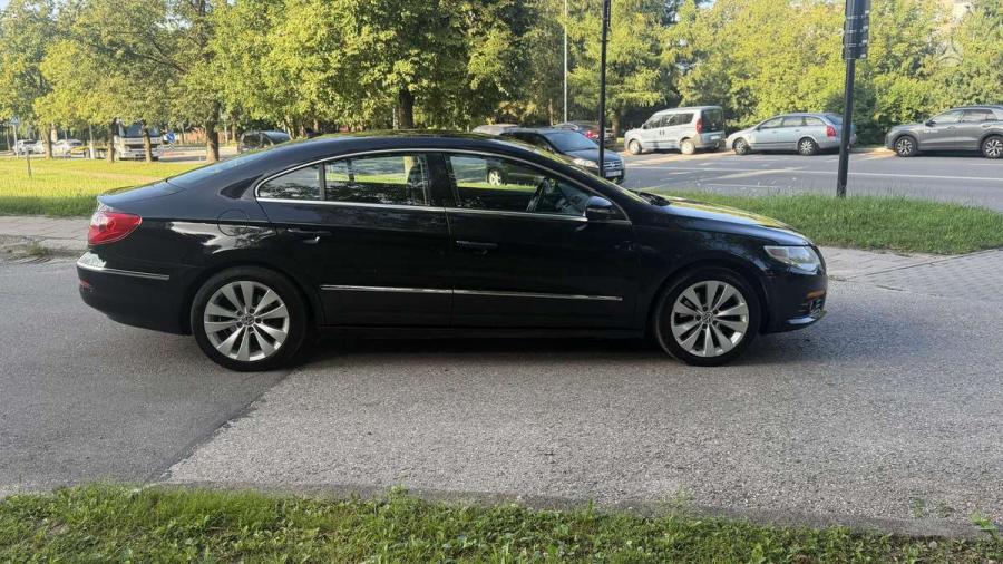 Black Volkswagen CC / Passat CC 2010 in Vilnius, with an engine capacity of 2.00 L and mileage of 178 thousand km for 2800 €, photo 16 on AUTOMOTO.COM.LV