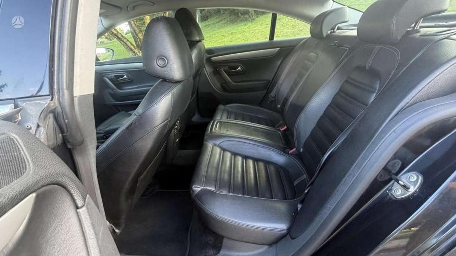 Black Volkswagen CC / Passat CC 2010 in Vilnius, with an engine capacity of 2.00 L and mileage of 178 thousand km for 2800 €, photo 25 on AUTOMOTO.COM.LV