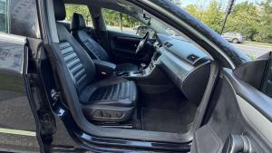 Black Volkswagen CC / Passat CC 2010 in Vilnius, with an engine capacity of 2.00 L and mileage of 178 thousand km for 2800 €, photo 28 on AUTOMOTO.COM.LV