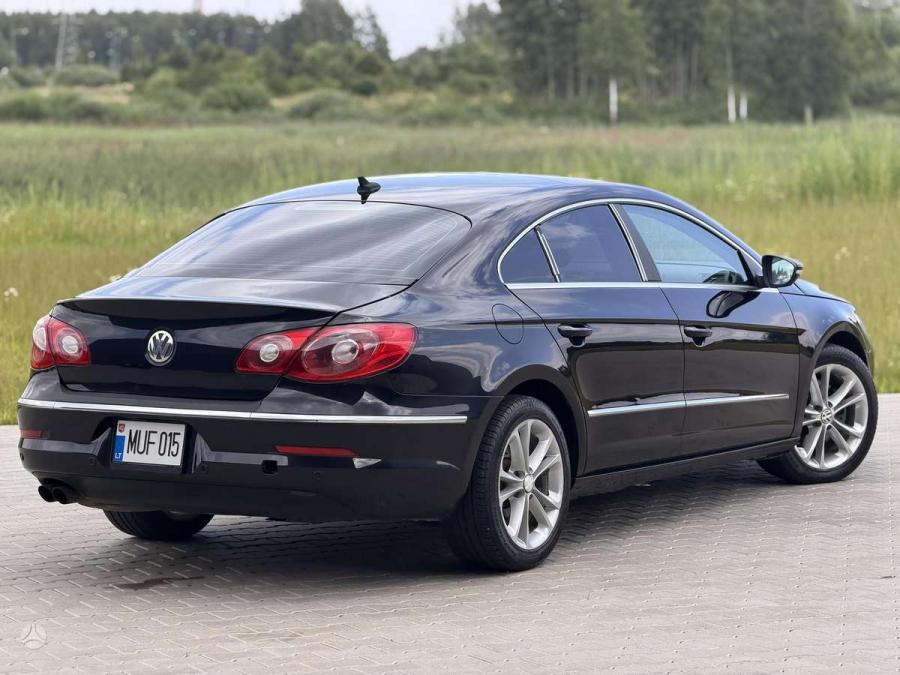 Черный Фольксваген CC / Passat CC 2010 в Шяуляй, объемом двигателя 1.98 л и пробегом 305 тыс. км за 3200 €, фото 5 на AUTOMOTO.COM.LV