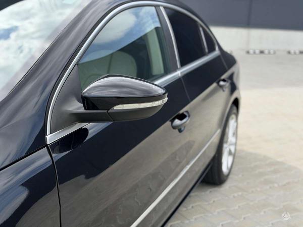 Melns Volkswagen CC / Passat CC 2010 Šauļi, ar dzinēja tilpumu 1.98 L un nobraukumu 305 tūkst. km par 3200 €, foto 10 vietnē AUTOMOTO.COM.LV