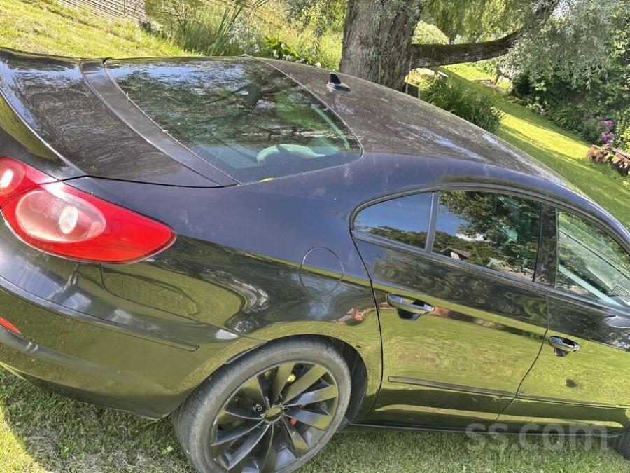 Black Volkswagen CC / Passat CC 2010 in Riga, with an engine capacity of 2.00 L and mileage of 408 thousand km for 4350 €, photo 8 on AUTOMOTO.COM.LV