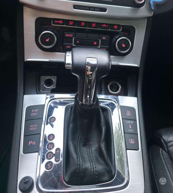Melns Volkswagen CC / Passat CC 2010 Marijampole, ar dzinēja tilpumu 1.97 L un nobraukumu 244 tūkst. km par 3300 €, foto 11 vietnē AUTOMOTO.COM.LV