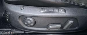 Melns Volkswagen CC / Passat CC 2010 Marijampole, ar dzinēja tilpumu 1.97 L un nobraukumu 244 tūkst. km par 3300 €, foto 12 vietnē AUTOMOTO.COM.LV