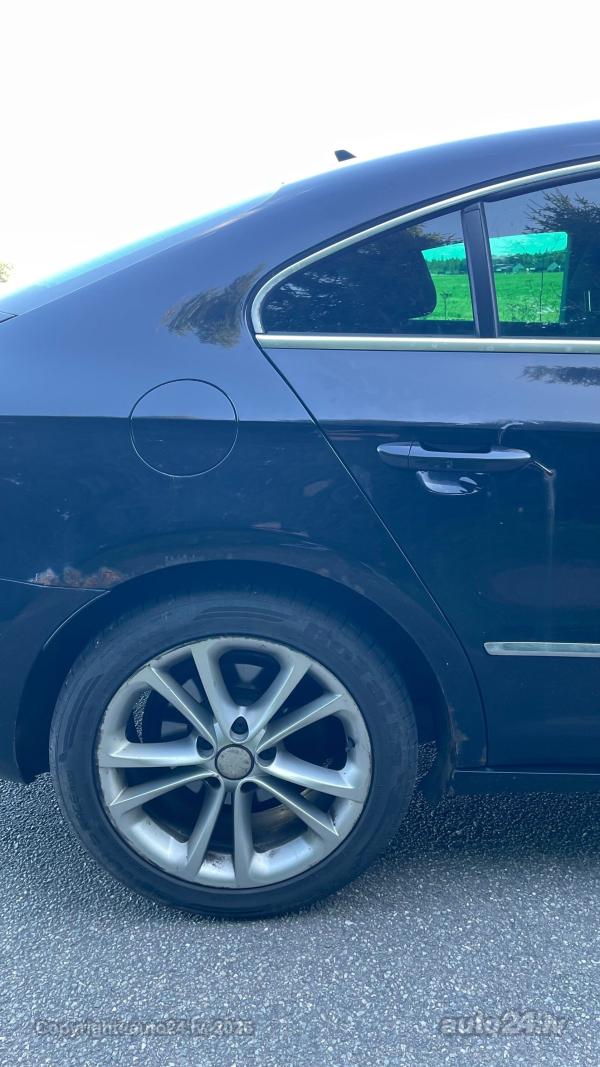 Black Volkswagen CC / Passat CC 2010 in Tartu, with an engine capacity of 1.80 L and mileage of 289 thousand km for 3500 €, photo 11 on AUTOMOTO.COM.LV