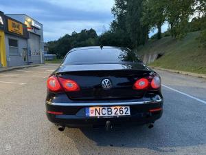 Black Volkswagen CC / Passat CC 2010 in Jonava, with an engine capacity of 2.00 L and mileage of 390 thousand km for 2000 €, photo 7 on AUTOMOTO.COM.LV