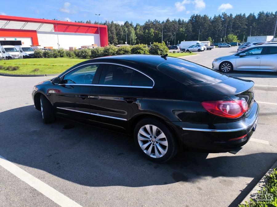 Black Volkswagen CC / Passat CC 2011 in Vilnius, with an engine capacity of 2.00 L and mileage of 256 thousand km for 4200 €, photo 5 on AUTOMOTO.COM.LV