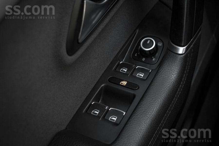 Black Volkswagen CC / Passat CC 2011 in Riga, with an engine capacity of 1.80 L and mileage of 0 thousand km for 5950 €, photo 14 on AUTOMOTO.COM.LV