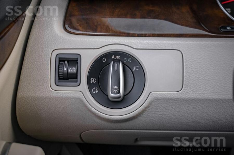 Melns Volkswagen CC / Passat CC 2011 Rīga, ar dzinēja tilpumu 1.80 L un nobraukumu 188 tūkst. km par 6250 €, foto 16 vietnē AUTOMOTO.COM.LV
