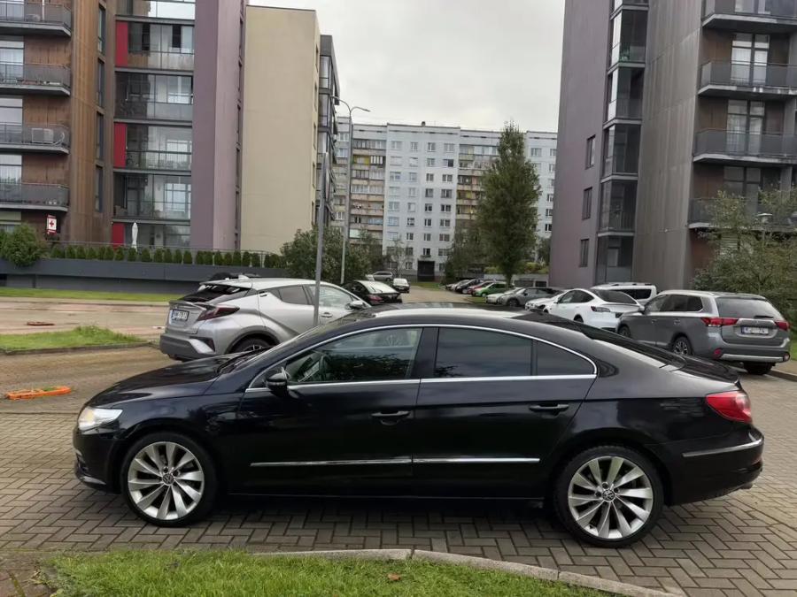Черный Фольксваген CC / Passat CC 2011 в Рига, объемом двигателя 2.00 л и пробегом 384 тыс. км за 3990 €, фото 4 на AUTOMOTO.COM.LV