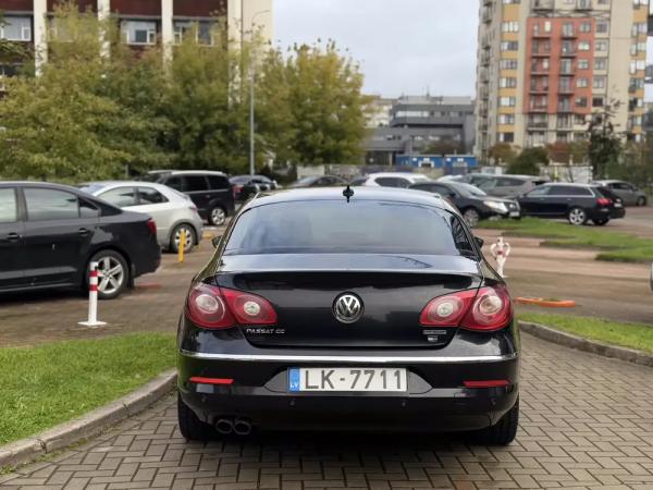 Черный Фольксваген CC / Passat CC 2011 в Рига, объемом двигателя 2.00 л и пробегом 384 тыс. км за 3990 €, фото 4 на AUTOMOTO.COM.LV