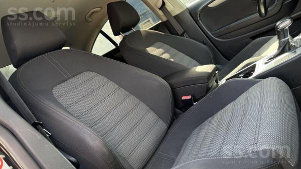 Melns Volkswagen CC / Passat CC 2011 Rīga, ar dzinēja tilpumu 2.00 L un nobraukumu 365 tūkst. km par 3350 €, foto 9 vietnē AUTOMOTO.COM.LV