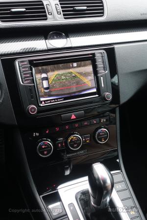 Black Volkswagen CC / Passat CC 2012 in Tallinn, with an engine capacity of 3.60 L and mileage of 302 thousand km for 8900 €, photo 9 on AUTOMOTO.COM.LV