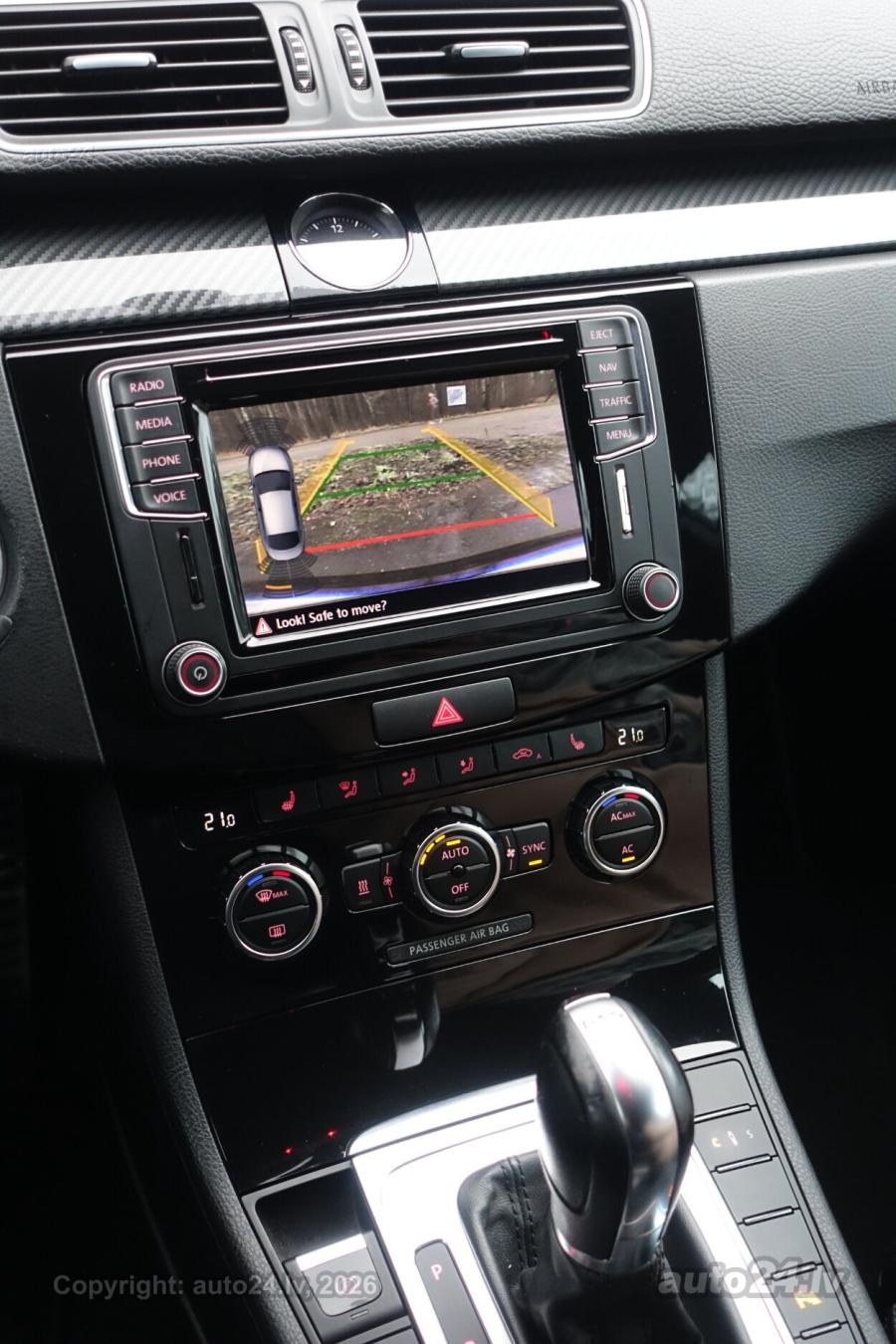 Black Volkswagen CC / Passat CC 2012 in Tallinn, with an engine capacity of 3.60 L and mileage of 302 thousand km for 8900 €, photo 9 on AUTOMOTO.COM.LV