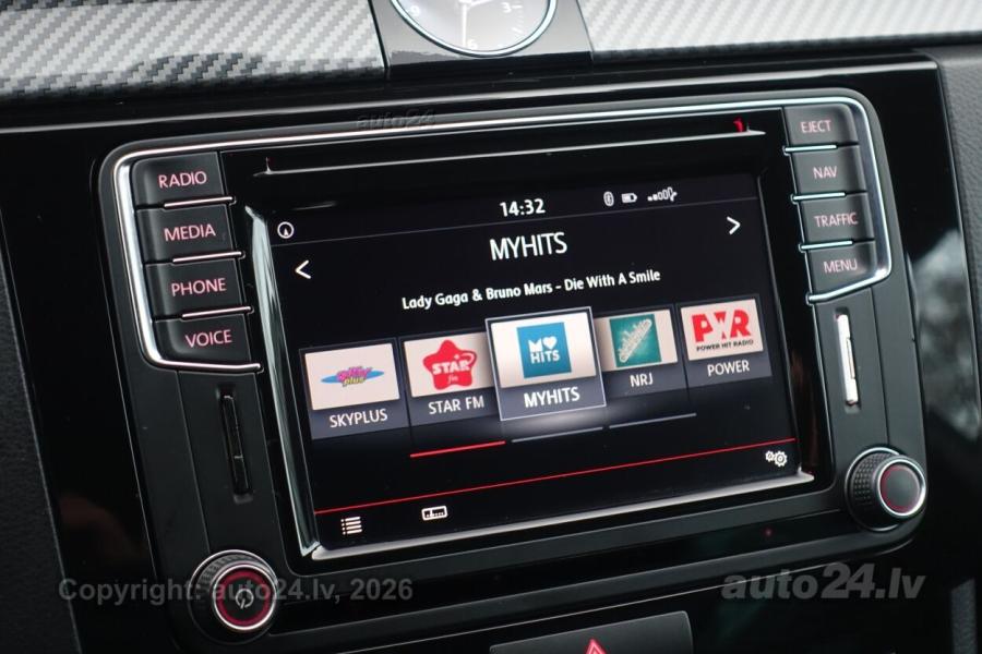 Black Volkswagen CC / Passat CC 2012 in Tallinn, with an engine capacity of 3.60 L and mileage of 302 thousand km for 8900 €, photo 10 on AUTOMOTO.COM.LV